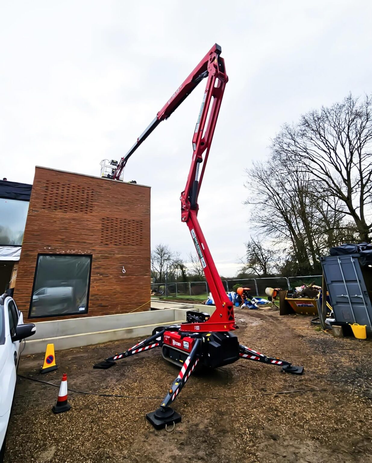 Tracked Boom the perfect fit for house build project - JMS Powered Access
