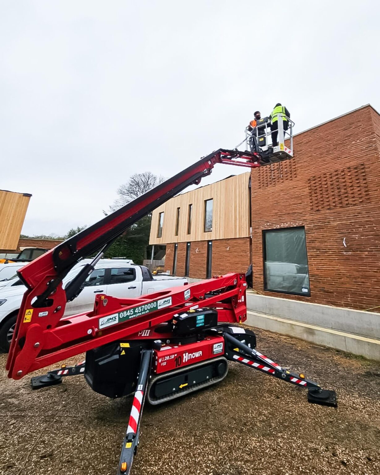 Tracked Boom the perfect fit for house build project - JMS Powered Access